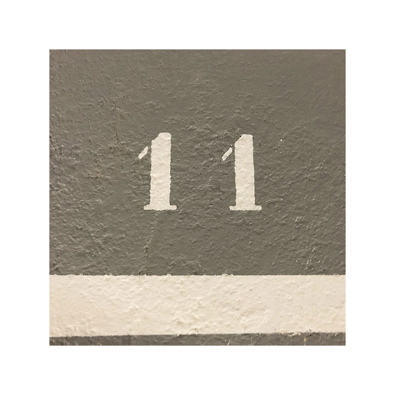 Pochoir chiffre 8 en pvc